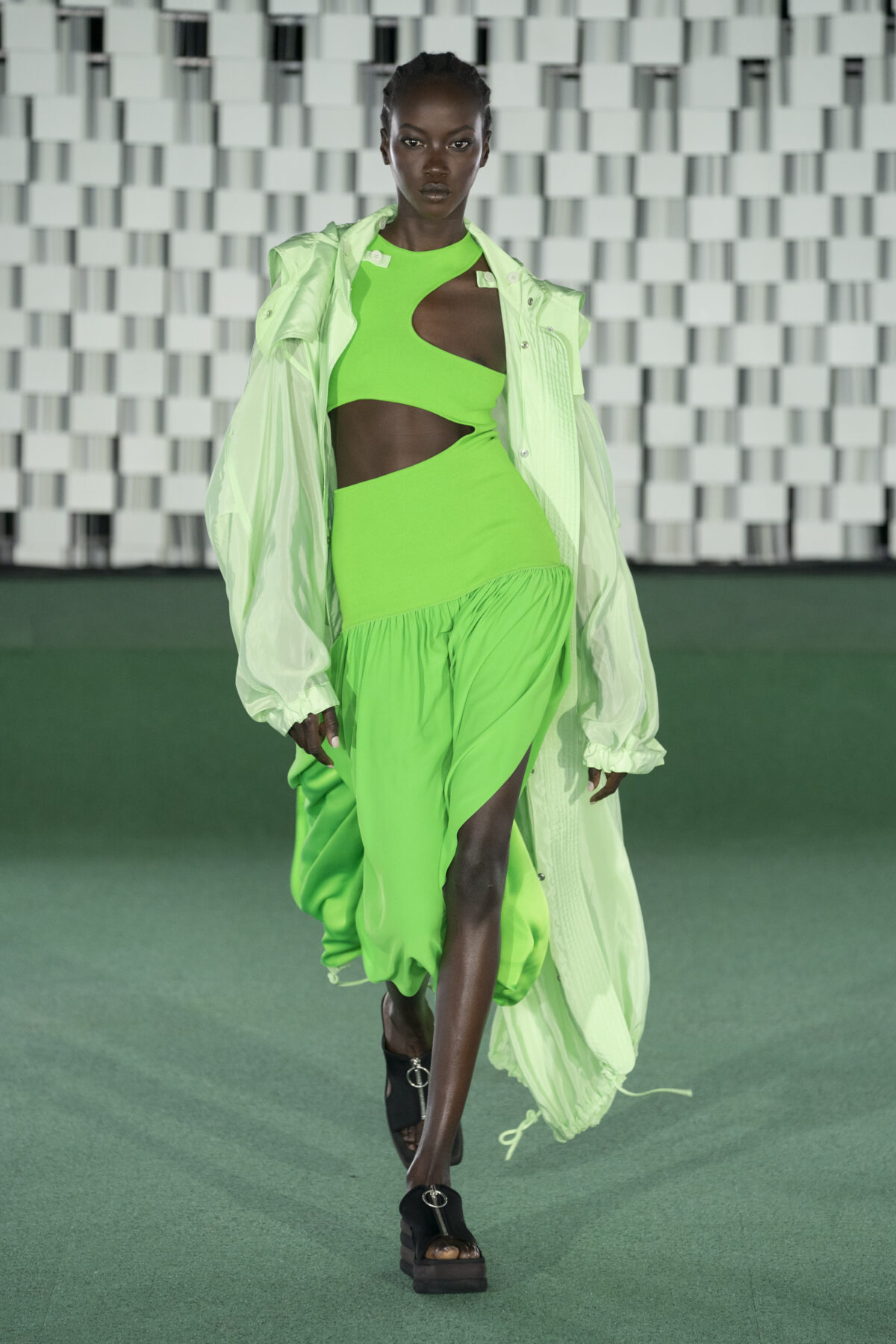 Spring/Summer 2022 Trends From Paris Fashion Week - The Blonde Salad