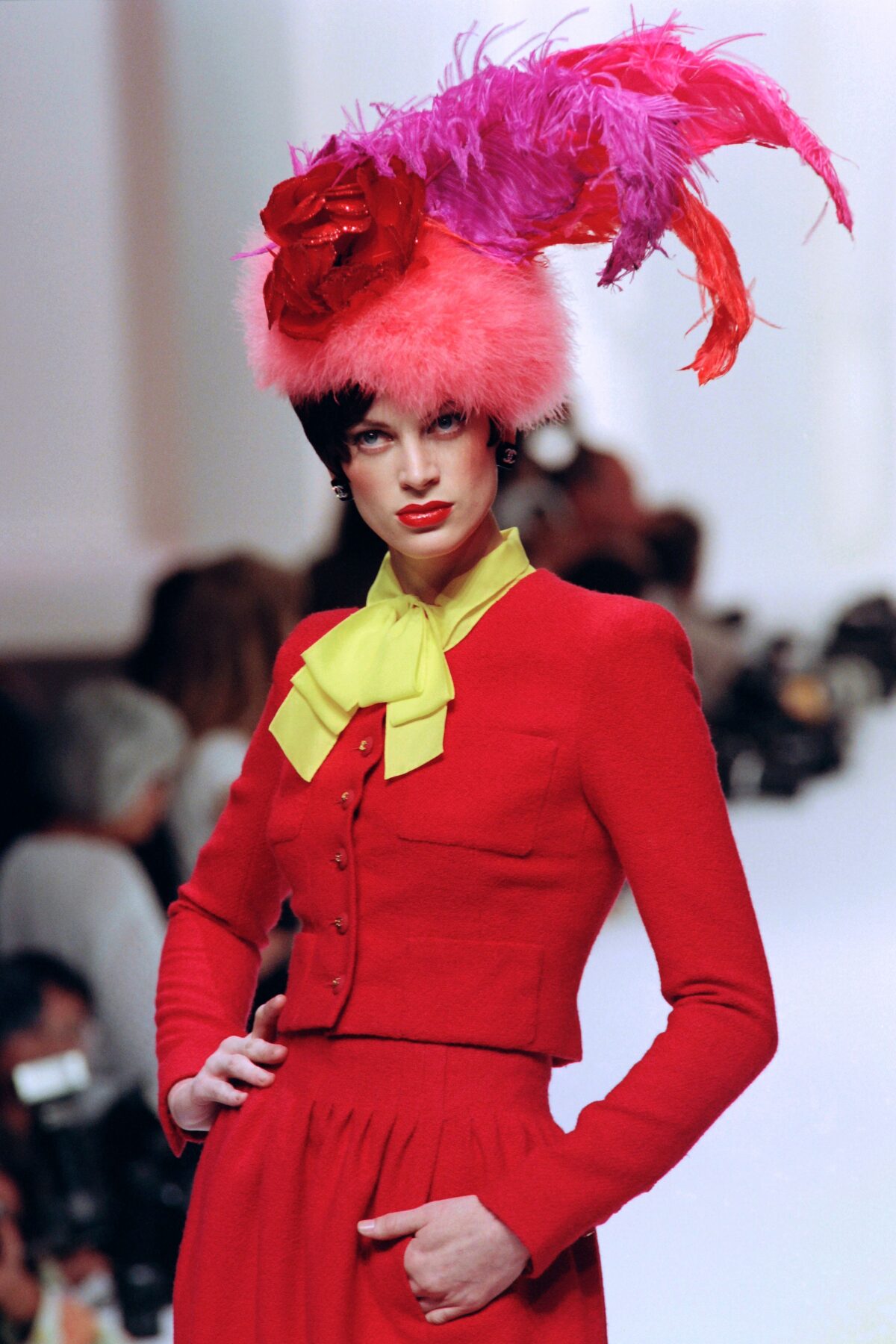 Kristen McMenamy: una carriera da eterna top model - The Blonde Salad