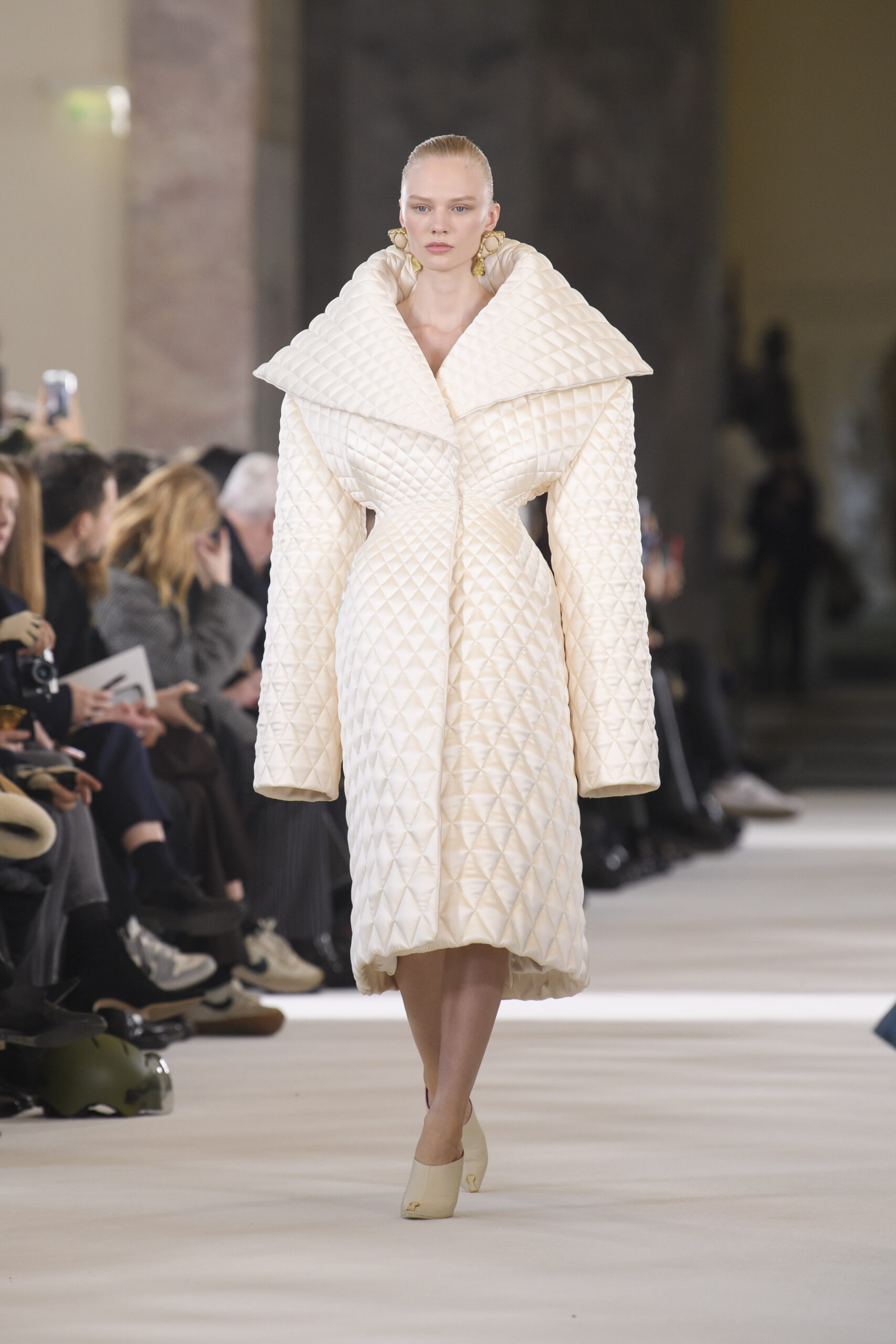 Paris Haute Couture Week: Schiaparelli e Dior aprono l’Alta Moda ...