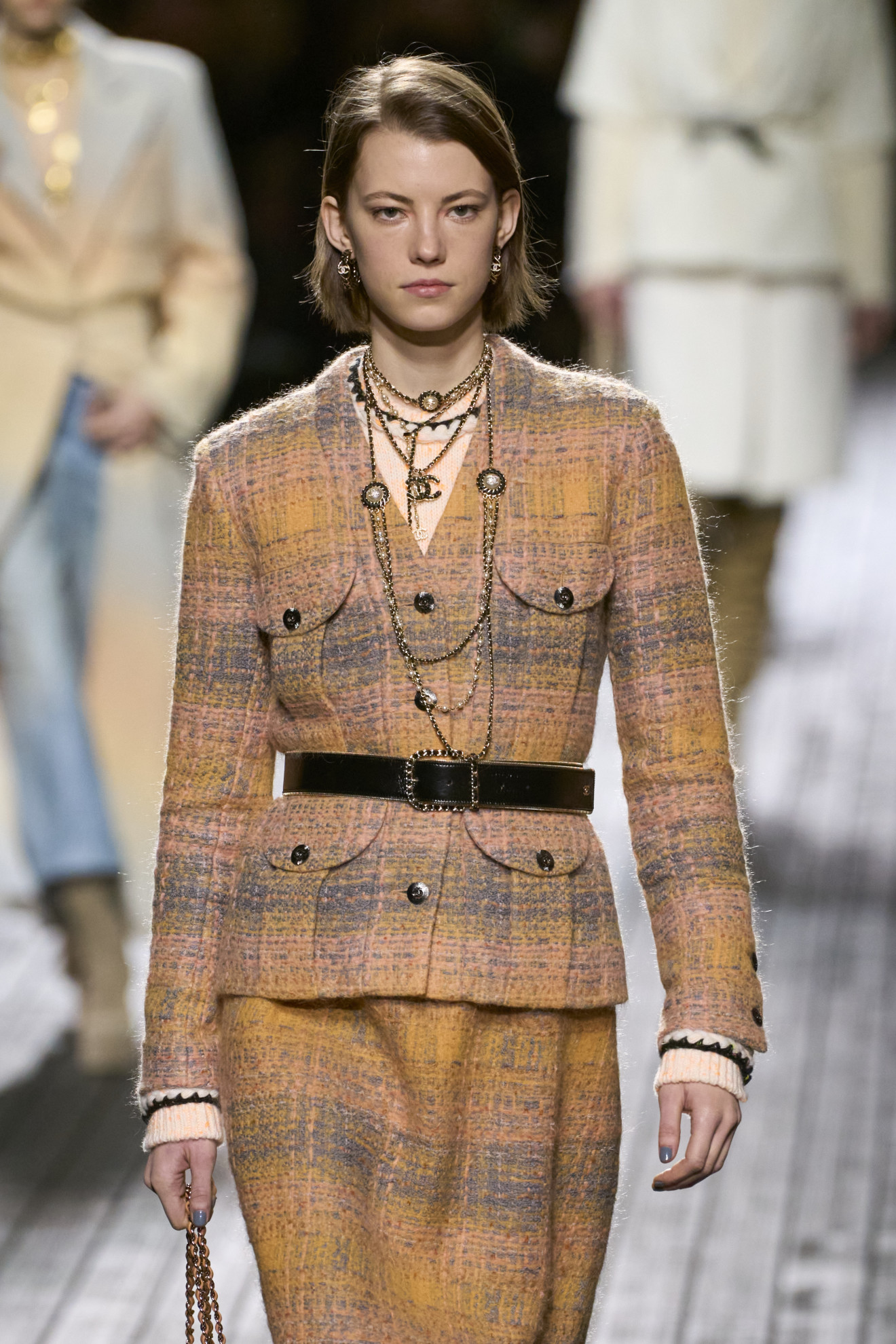 Discover the 6 macro-trends of the latest fashion weeks - The Blonde Salad