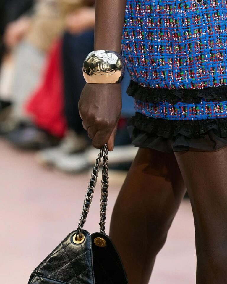 Chanel Fall/Winter 2025: Un Trionfo di Dettagli e Innovazione - The ...